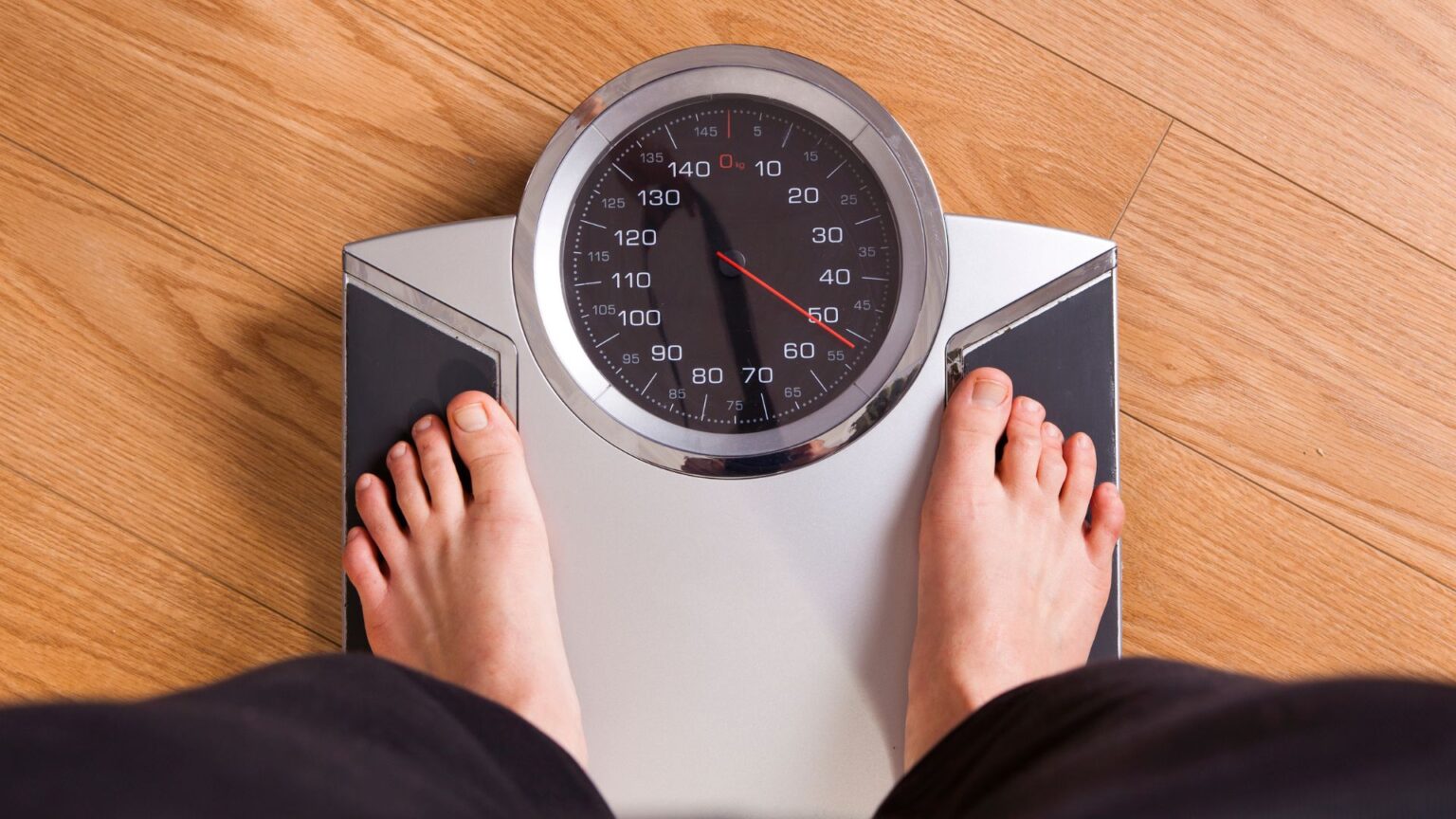 Perte de Poids Inexpliquée : 9 Causes à Connaître [Guide]